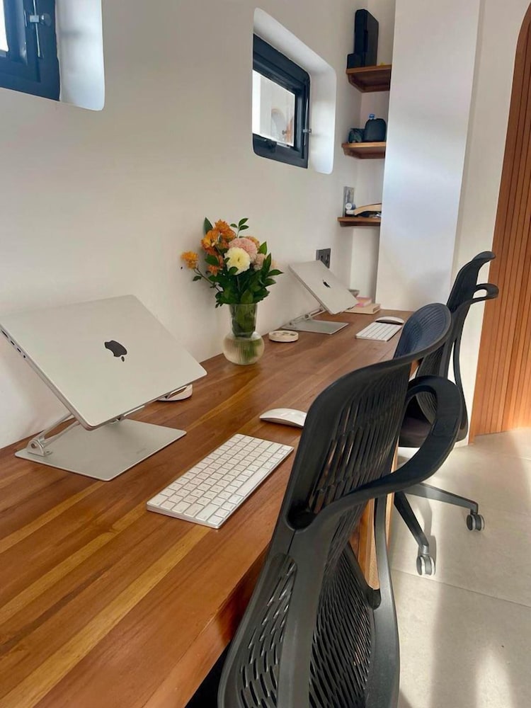 Samstiti Pool Suites Bingin Beach - Bali