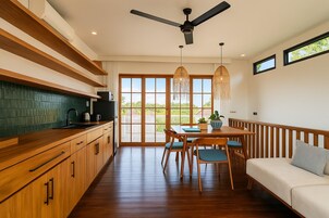 Cobertura luxo, 1 quarto, piscina particular, vista para o oceano | Sala de estar