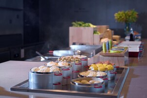 Buffet de pequeno-almoço
