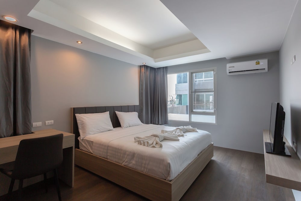 Tisha Hotel - Bang Bo