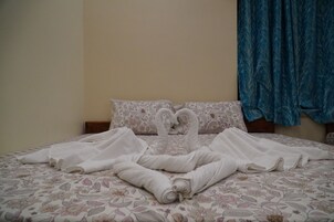 Quarto Duplo Deluxe, varanda, vista para o jardim | Wi-fi grátis 