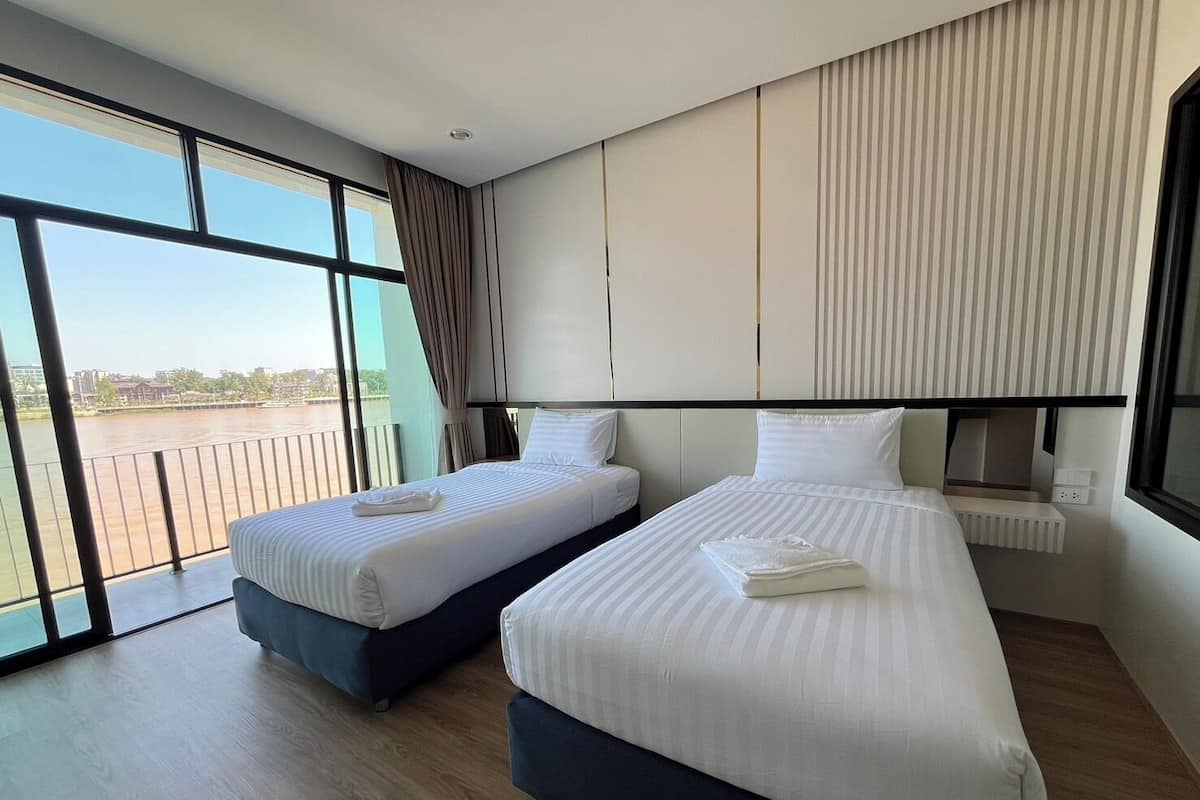 Quarto Duplo Superior, lanai (alpendre havaiano), vista para o rio | Roupa hipoalergénica, Wi-fi grátis