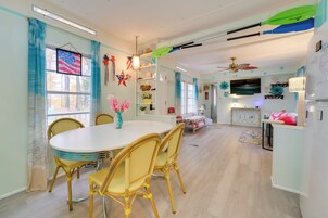 Casa (2 Bedrooms) | Interior