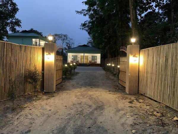 Jungleciti House Kaziranga National Park - Assam