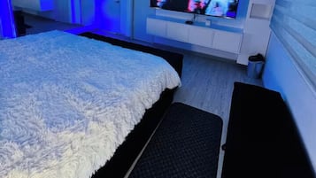Quarto Duplo Deluxe, Vista para a cidade | Wi-fi grátis