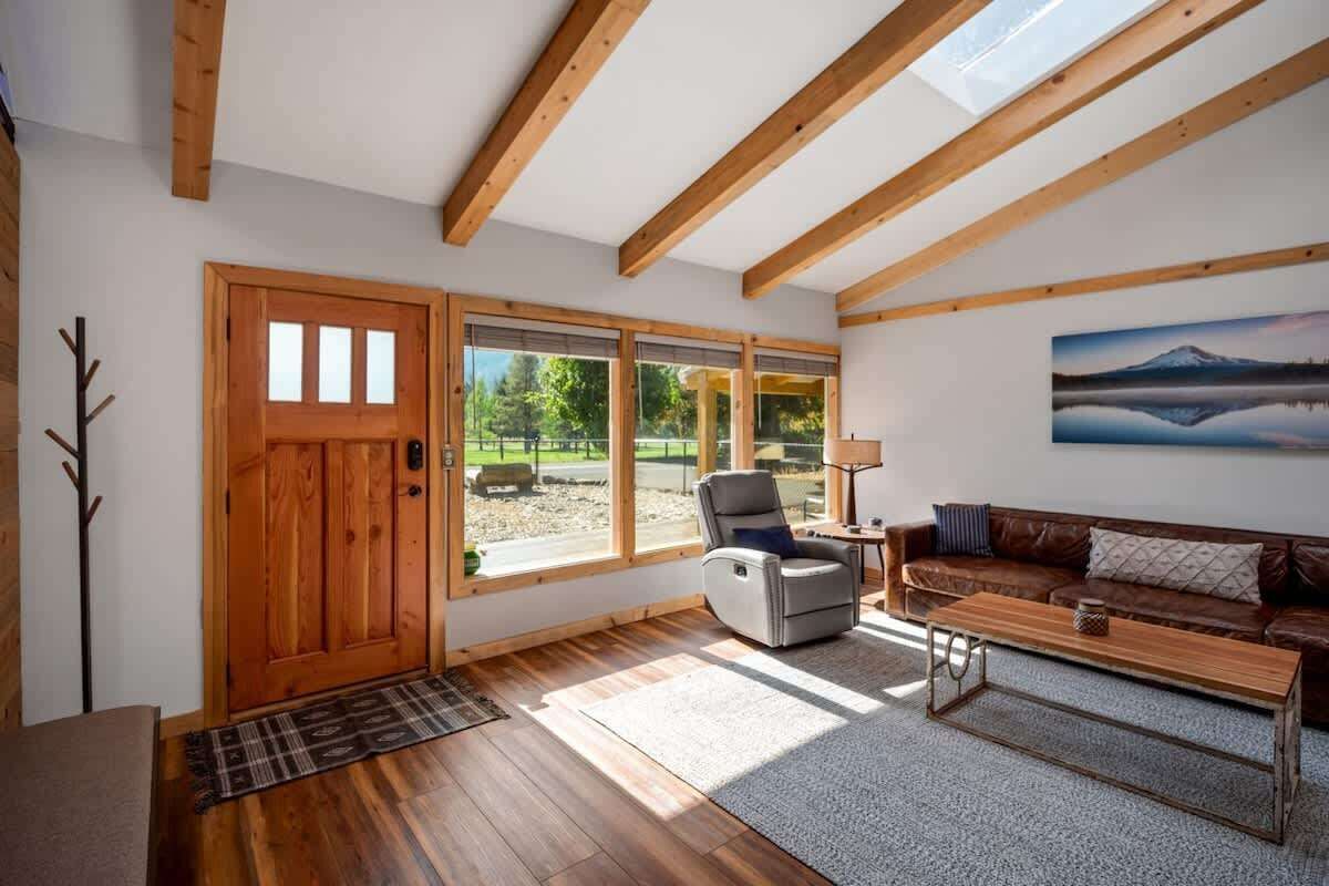 Mountain Retreat, Golf, Hot Tub- Winter Sale - Oregon