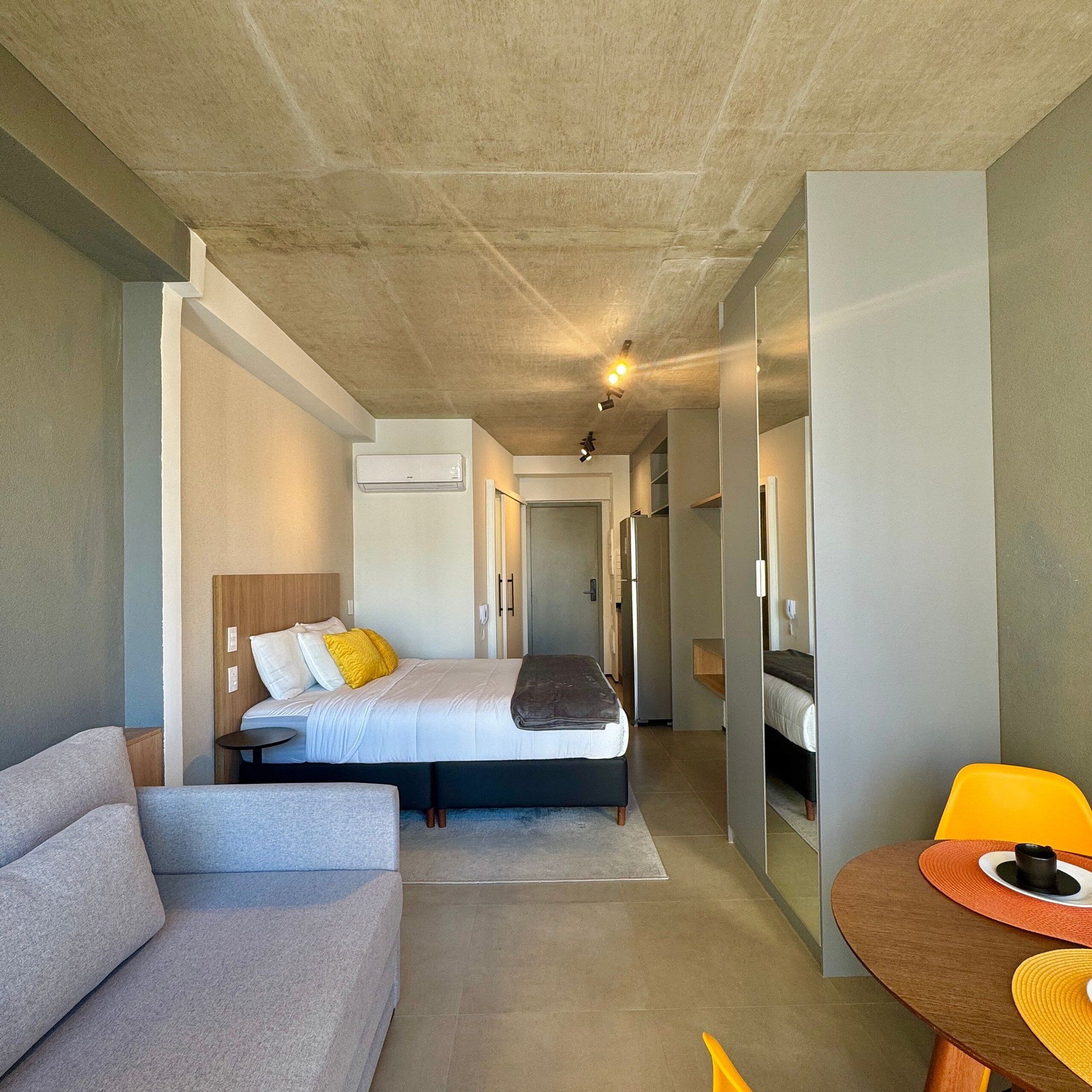 Apartamento Básico | 1 quarto, secretária, secretária adequada para computadores portáteis 