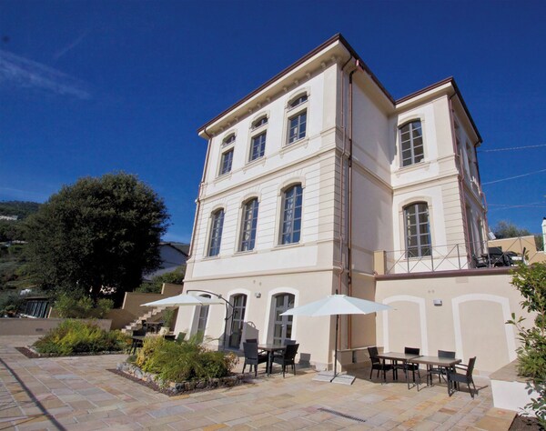 Mira-mare Apartments & Suites - Cinque Terre