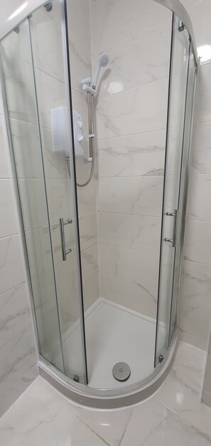 Apartamento, 1 quarto, Vista para a cidade | Casa de banho