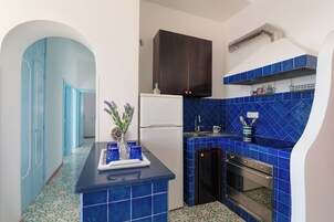 Penthouse Panorâmica, vista para o mar | Cozinha privada | Uma chaleira elétrica, uma torradeira