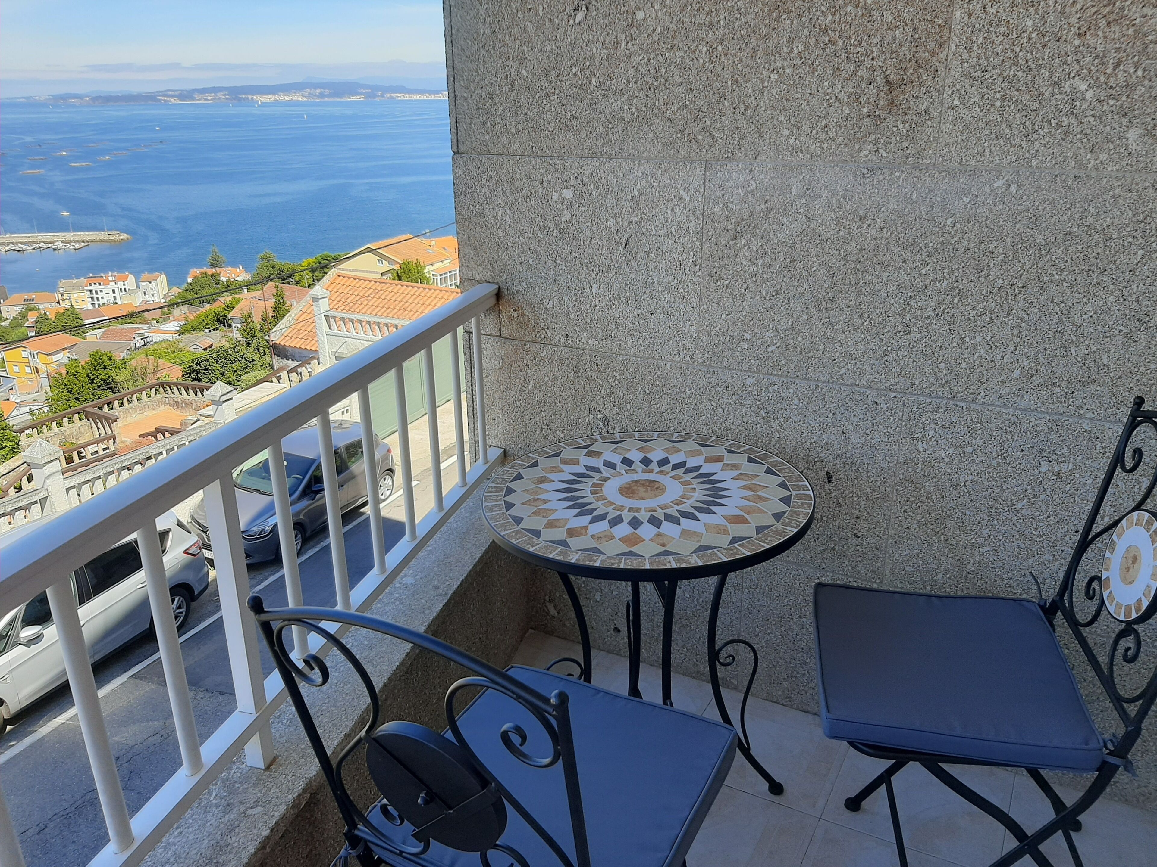 Apartamento, 3 quartos, aceitam-se animais de estimação, vista para o mar | Terraço/pátio interior