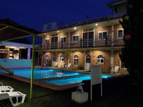 Hotel Y Cabañas Quinta Los Cipreses - Oaxtepec