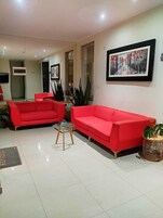 Televisor de 32 polegadas com canais por cabo 