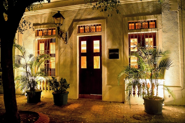 Fachada da propriedade