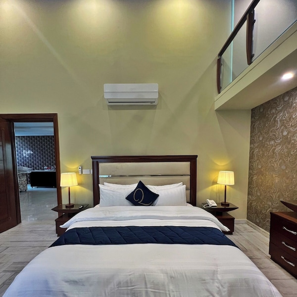 Rhodium Boutique Hotel - 