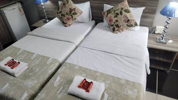 Quarto, 2 quartos, acessível, fumadores | 2 quartos