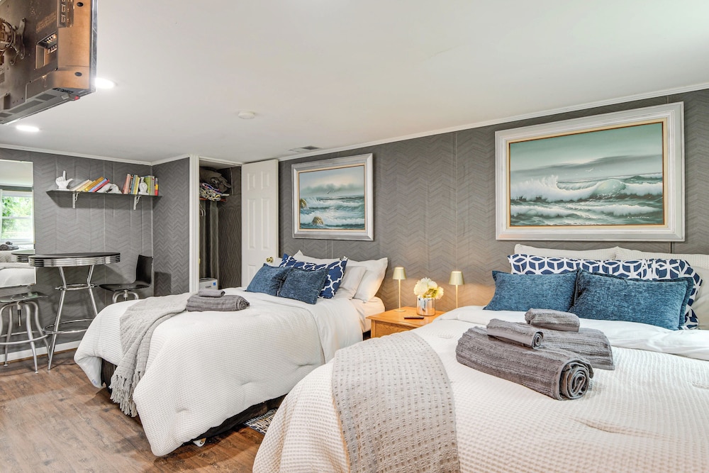 10 Mi To Washington: Wheaton Studio Suite - Rockville, MD