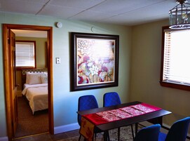 Apartamento, 2 quartos | Restaurantes