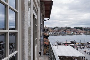 Quarto premium, vista para o rio | Vista do quarto