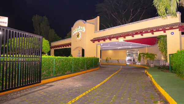 Hotel Estrella - Managua