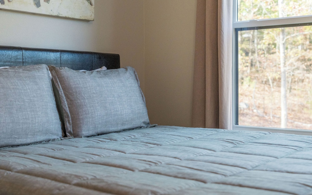 Twelve Lakes Villa #2 - Near Lake - Brand New Home - Hot Springs ...