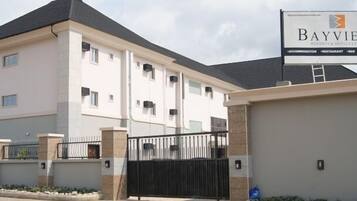 Fachada da propriedade