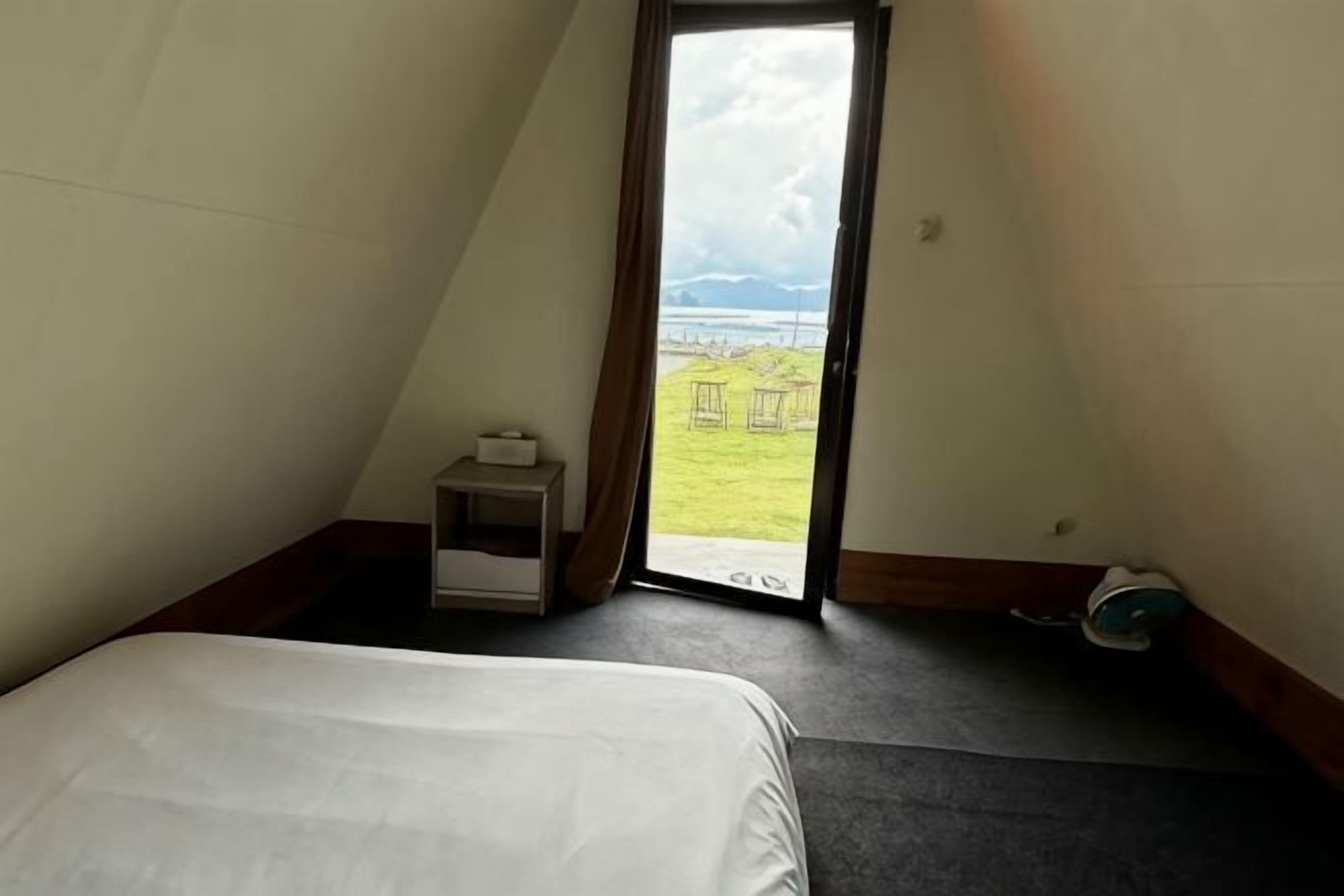1 quarto, Wi-fi grátis, roupa de cama fornecida 