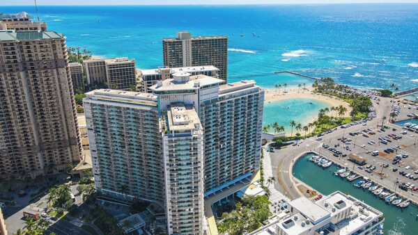 Ilikai Hotel Studio - Ewa Beach, HI