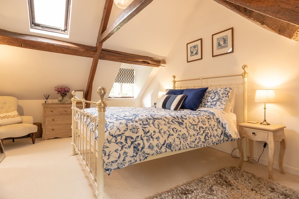 Beautifully presented, peaceful holiday cottage in the Cotswolds ...