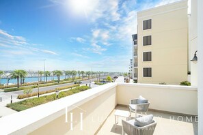 Apartamento, varanda, vista para o mar | Varanda