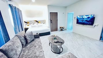 Quarto júnior, cozinha | Wi-Fi de cortesia, roupa de cama