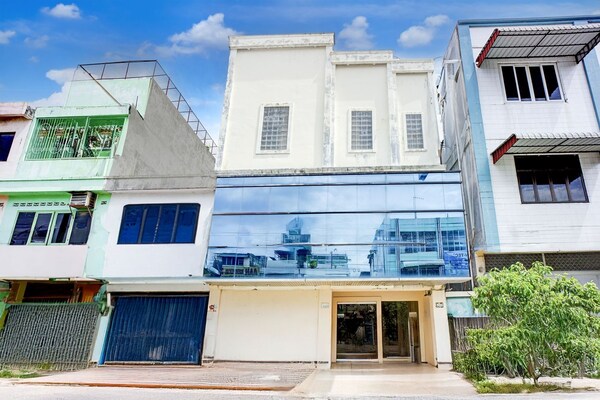 Collection O Peunayong Near Masjid Raya Baiturrahman Formerly Siwah Hotel - Banda Aceh