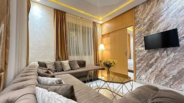 Shrtstays - Venezuela Apparts - Tanger