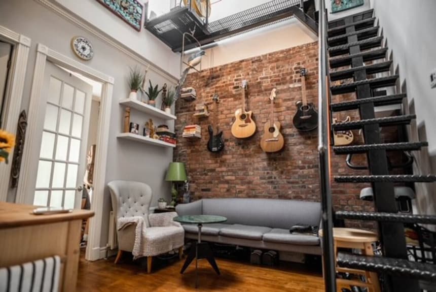 East Village Art Penthouse W/ Private Roof & Sauna - New York