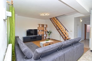 Apartamento, 3 quartos, para fumantes, sacada | Parte interna