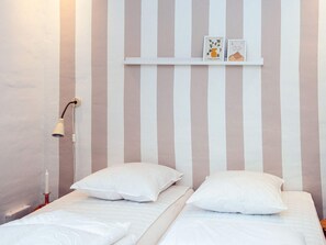 Casa | 3 quartos, individualmente mobiliados
