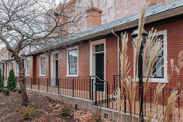 Barristers Row - Staunton, VA