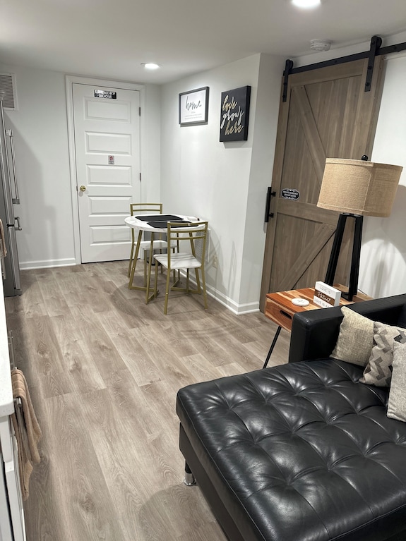 Charming 1-bedroom, 1 Bathroom Townhome In Awesome Baltimore With Wifi, Ac - Towson, MD