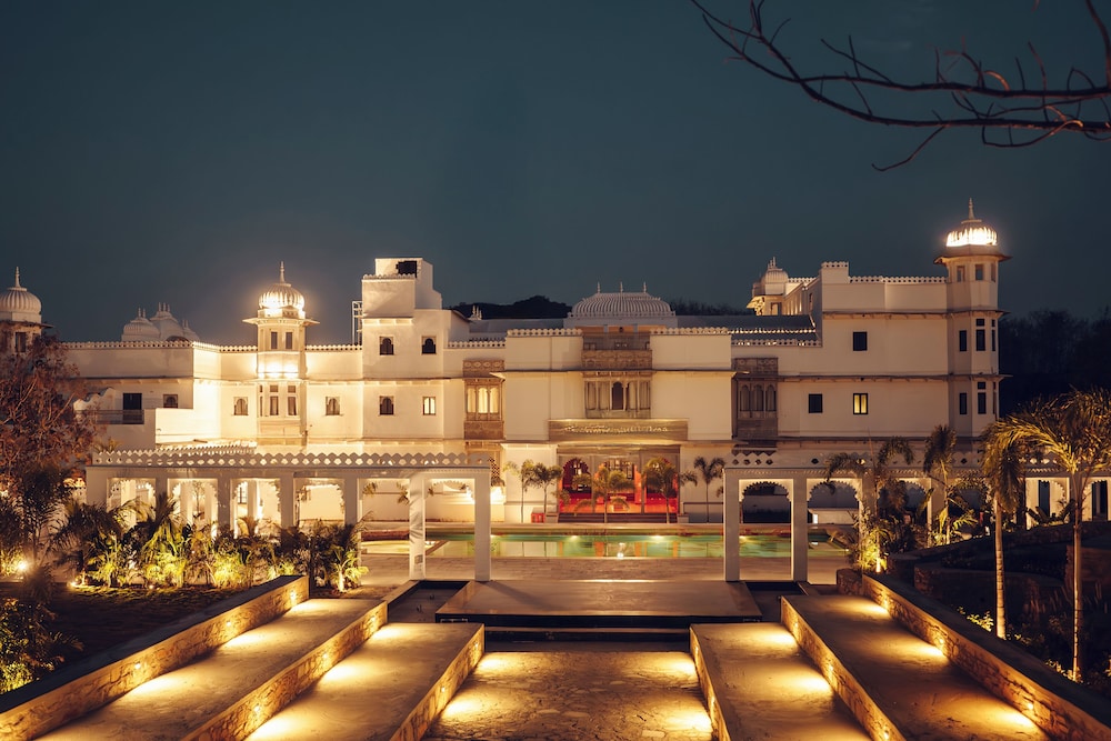 Daulatgarh Resort And Spa - Udaipur