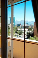 Escrivaninha, Wi-Fi de cortesia