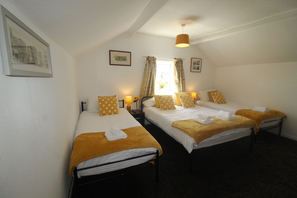 High Street House - Derbyshire