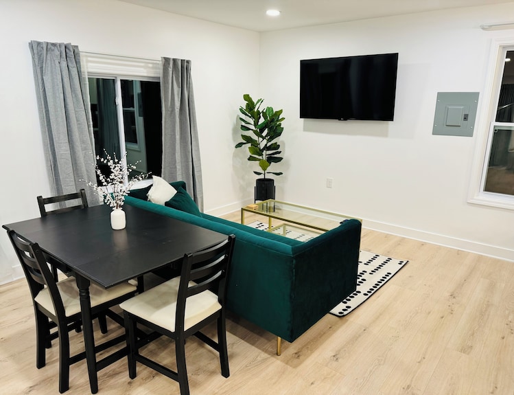 Boro Oasis - Your Peaceful Modern Retreat, 5 Min To Mtsu And 35 Min To Nashville - Murfreesboro, TN