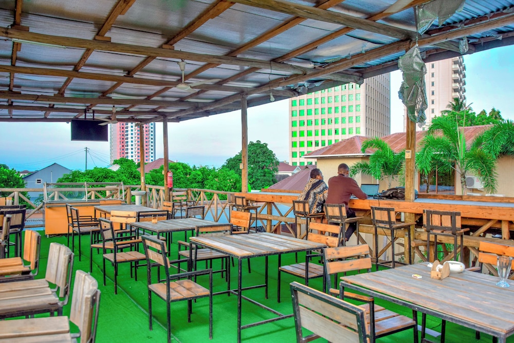 K27 Premier Backpackers - Dar es Salam