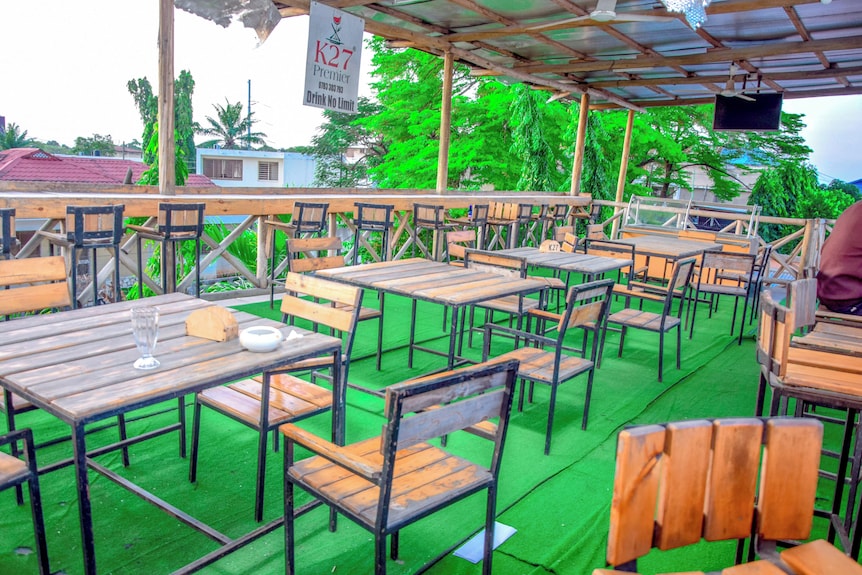 Charming 9-bedroom Hotel With Wifi, Ac In Dar Es Salaam - Dar es Salaam