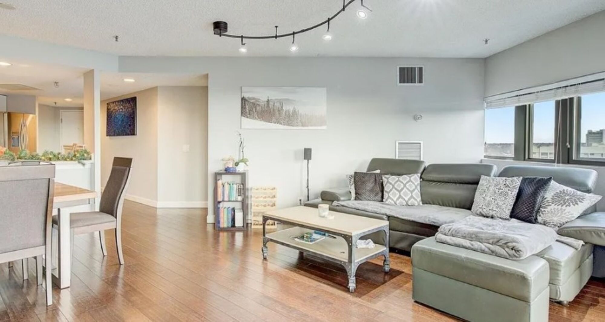 Downtown Denver Condo Perfect For Work And Play - Denver, CO