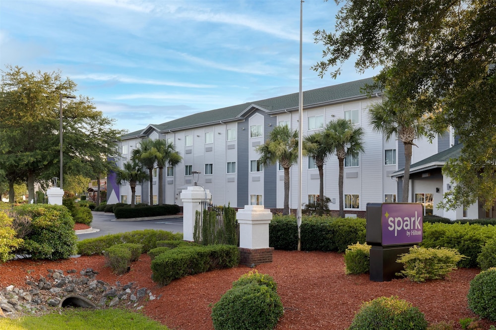 Spark By Hilton Wilmington Carolina Beach Rd - Wilmington, NC