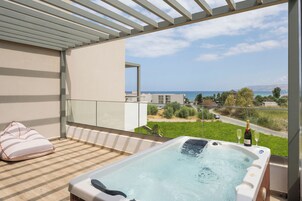 Suite with Jacuzzi | Vista do quarto