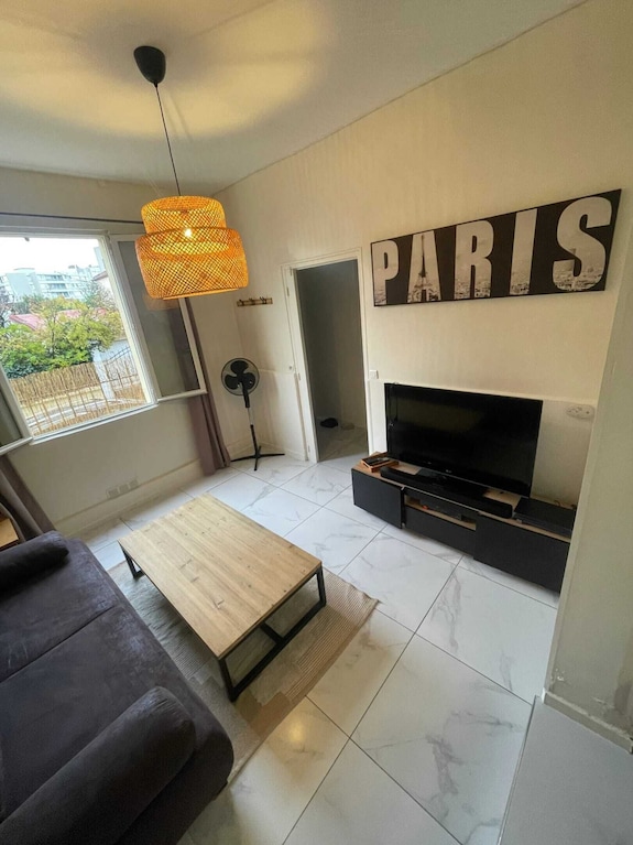 Homerez - Appartement In Bagnolet - Bagnolet