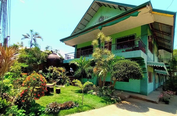 William Hearts Pension - Puerto Princesa
