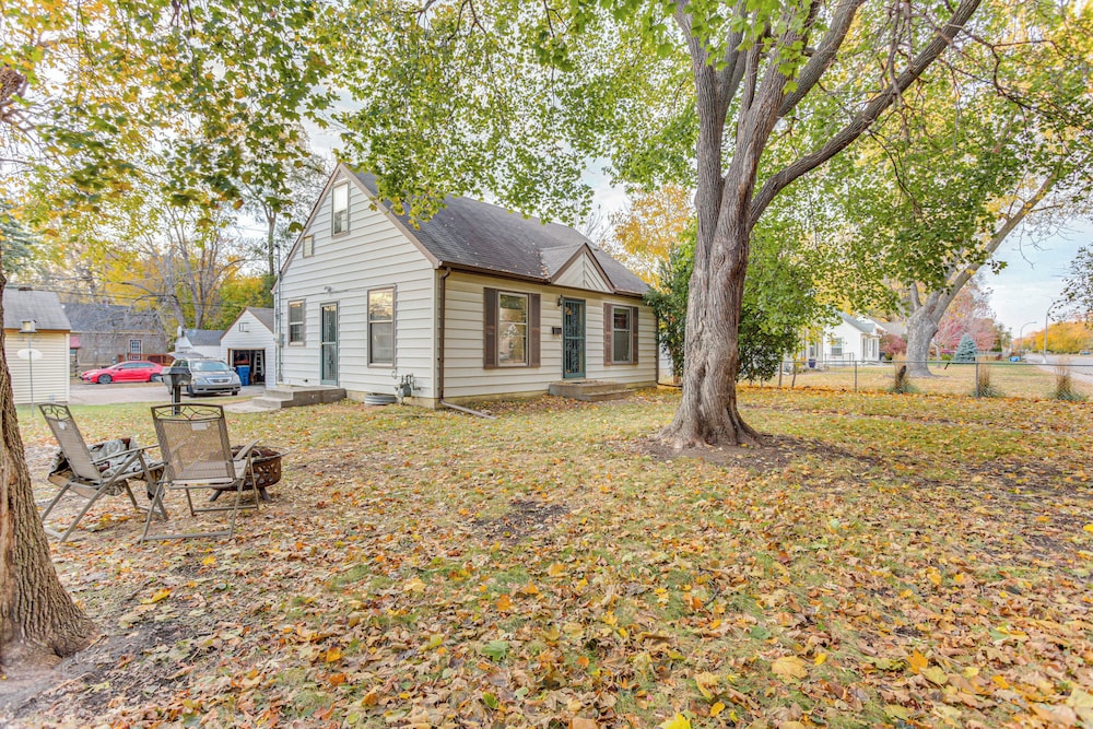 7 マイル トゥ ダウンタウン ミネアポリス：ホーム ウィズ ファイアピット！ - ミネソタ州